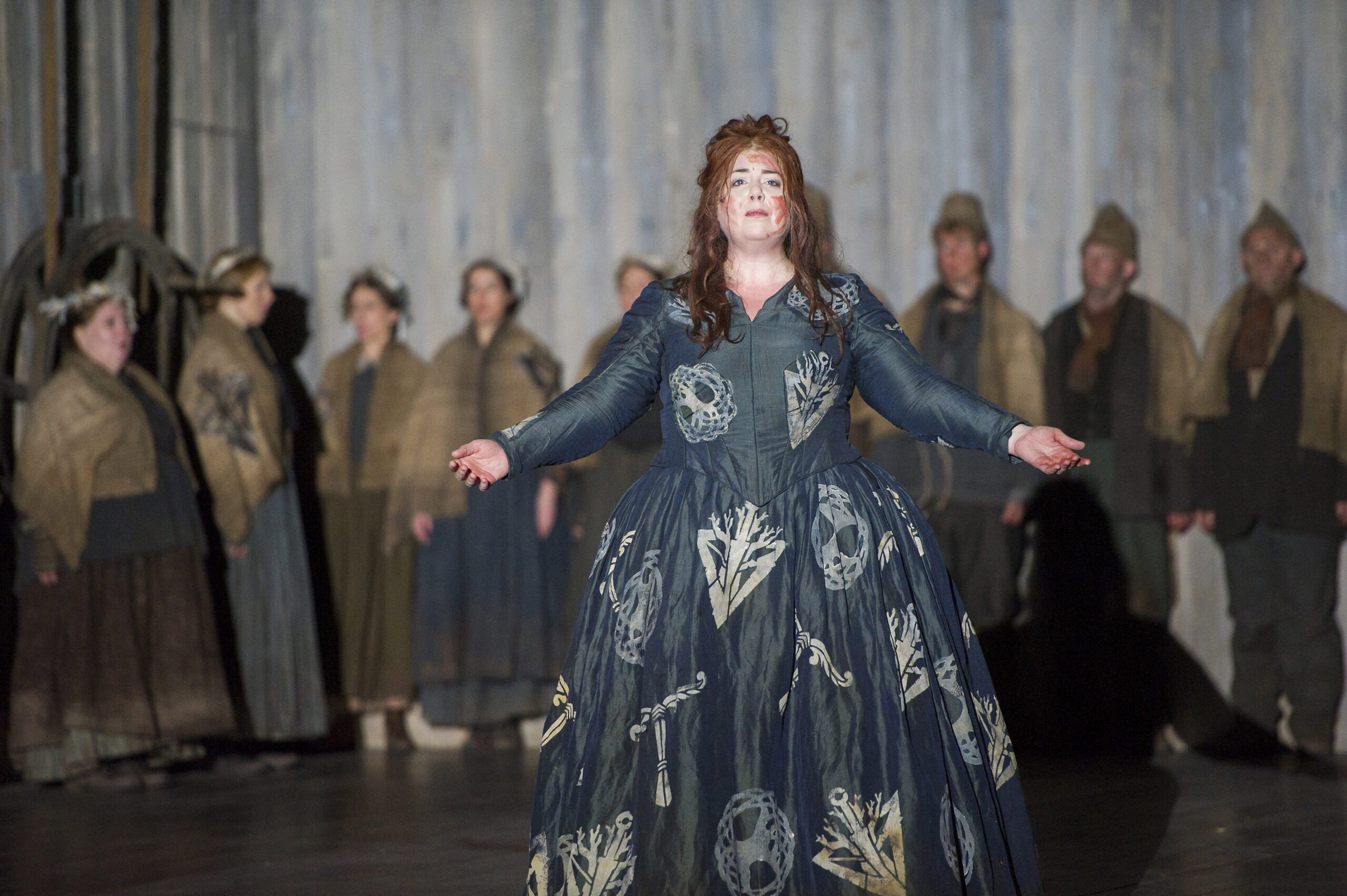 What is the Story of Norma? Plot, Synopsis & More | ENO