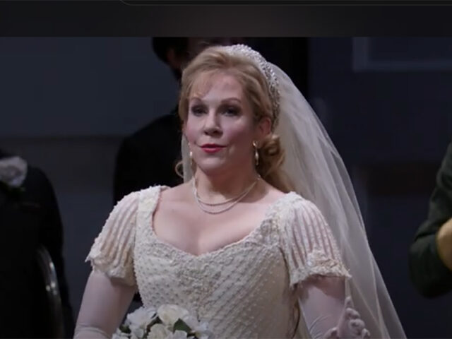 An Introduction to Cinderella (La Cenerentola) | ENO