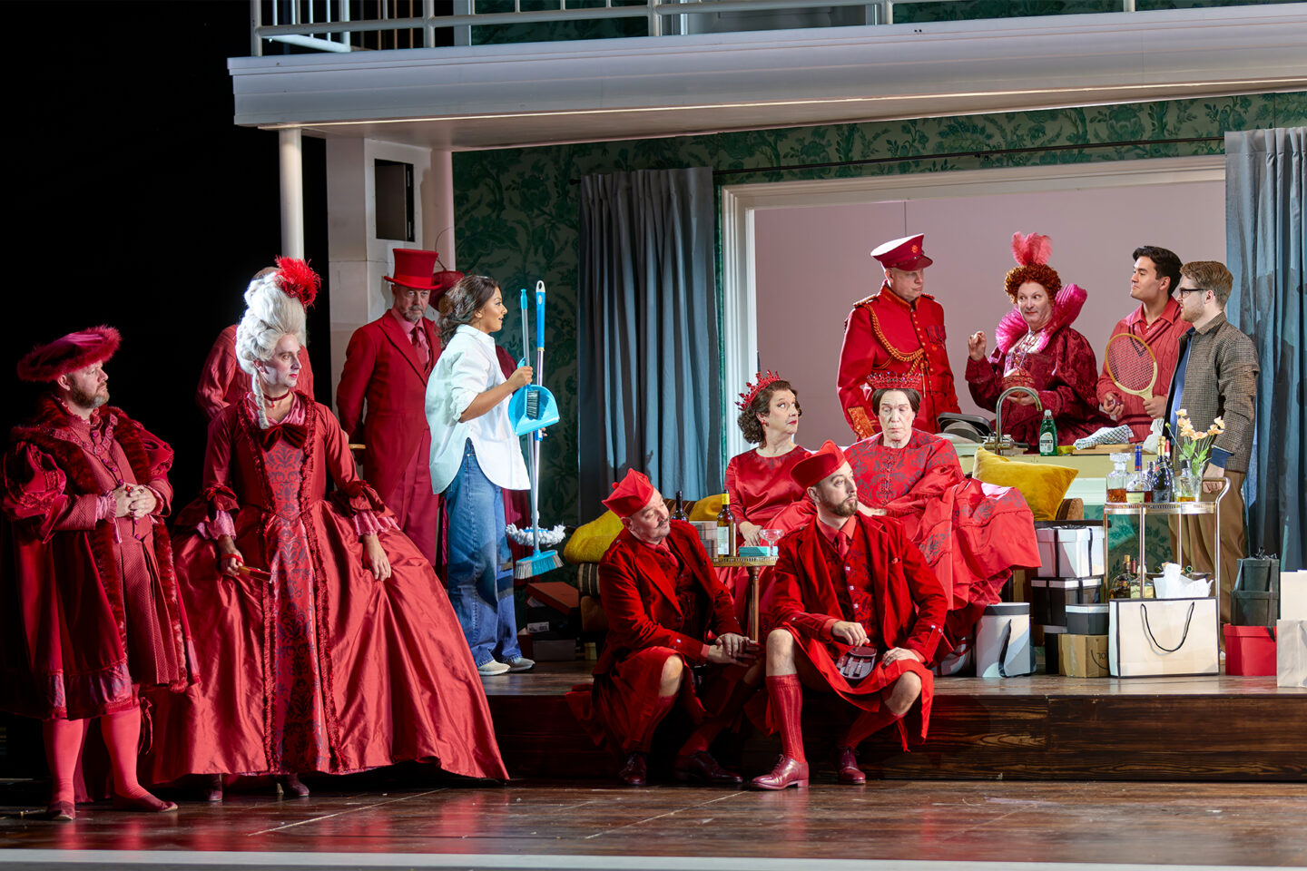 Cinderella (La Cenerentola): Synopsis, Summary & More | ENO